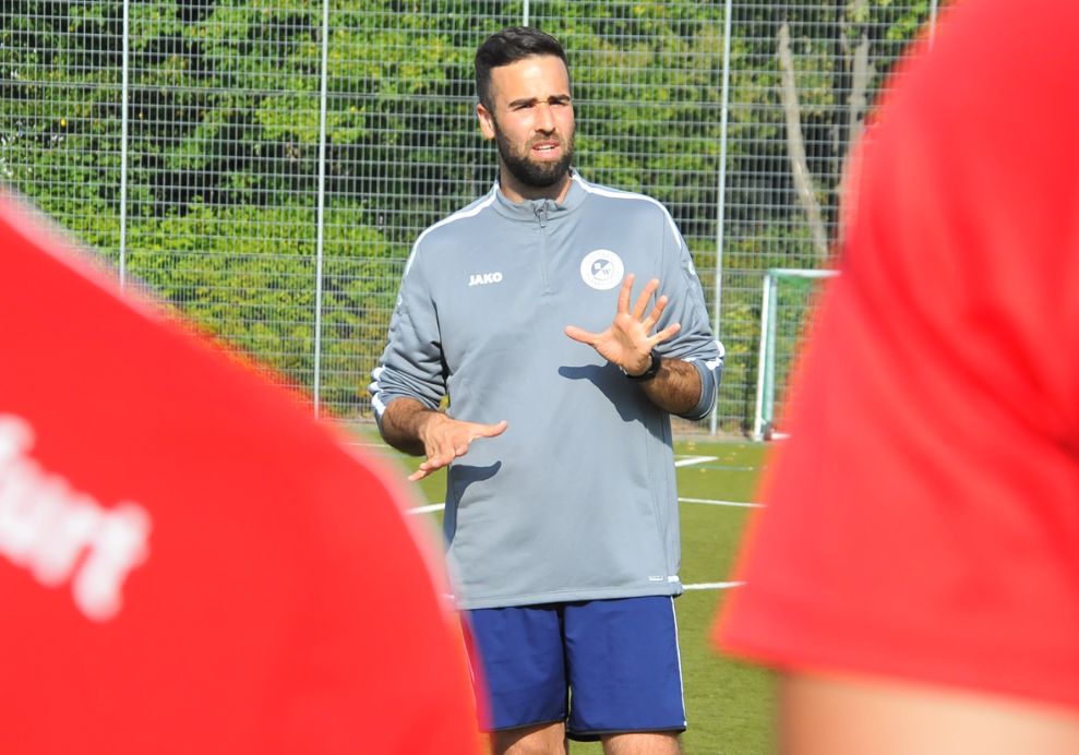 Rot-Weiss: Goncalves folgt auf Löbert – Inside Amateurfußball Ffm